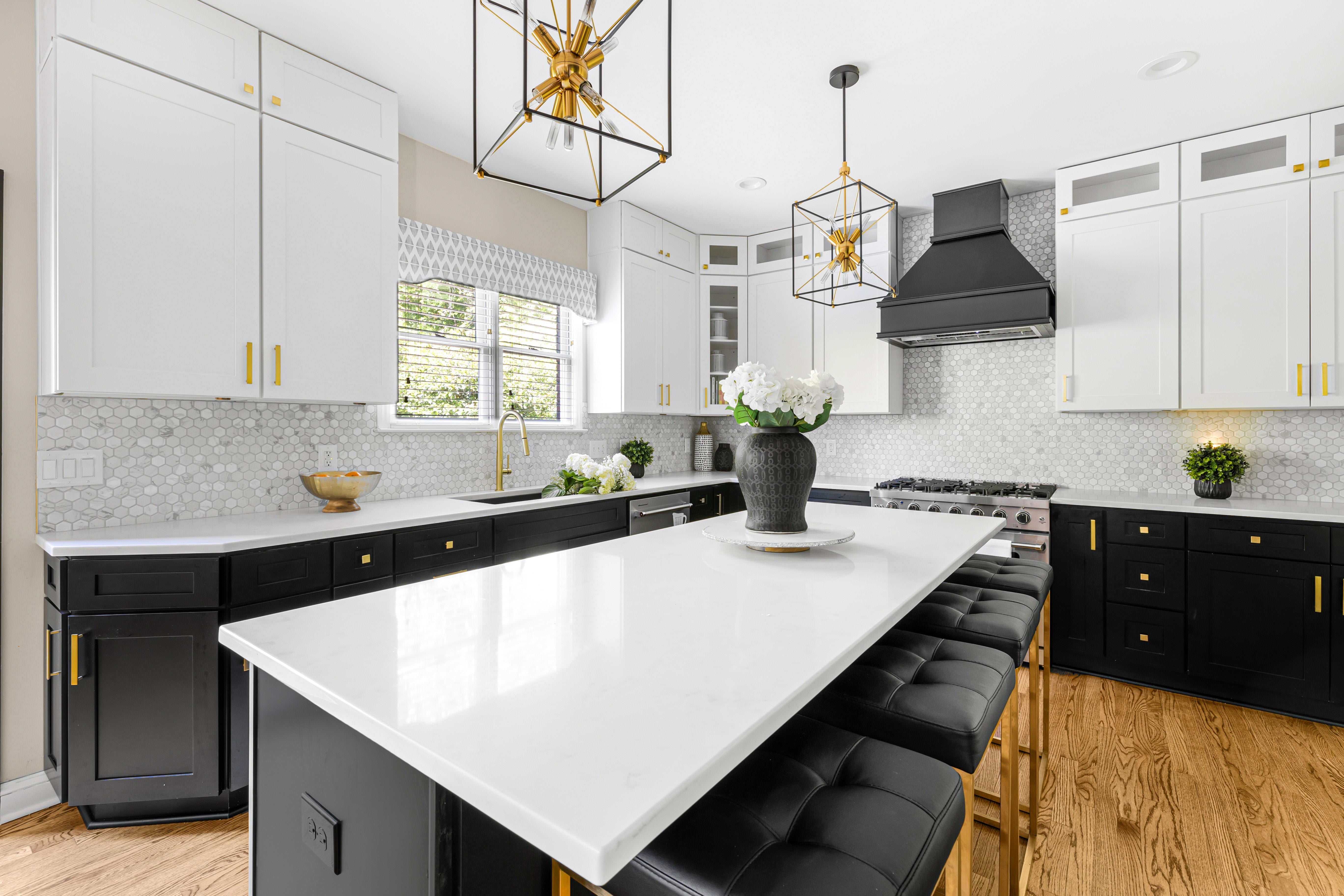 Cabinet Trends Builders Are Using in New Construction Homes Across Nor ...